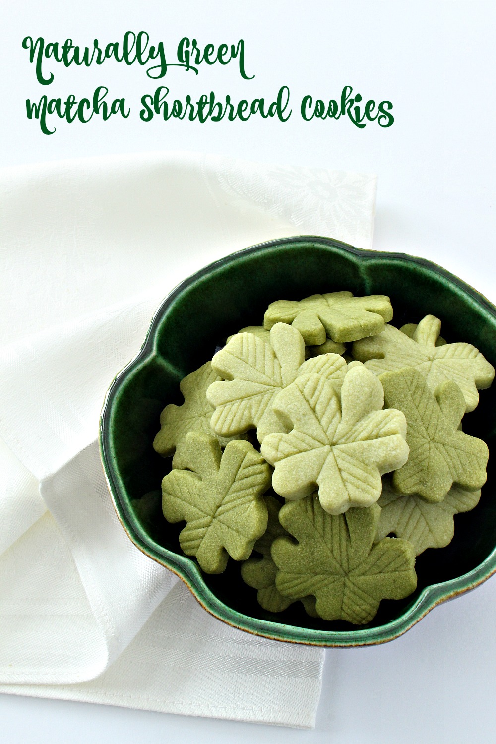 Naturally Green Matcha Tea Shortbread Cookies | Dans le Lakehouse