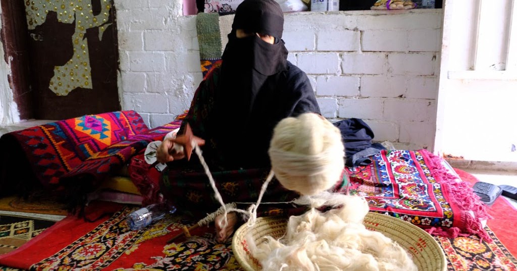 Ladies who do lunch in Kuwait: Material Culture in Arabia: Bedouin ...