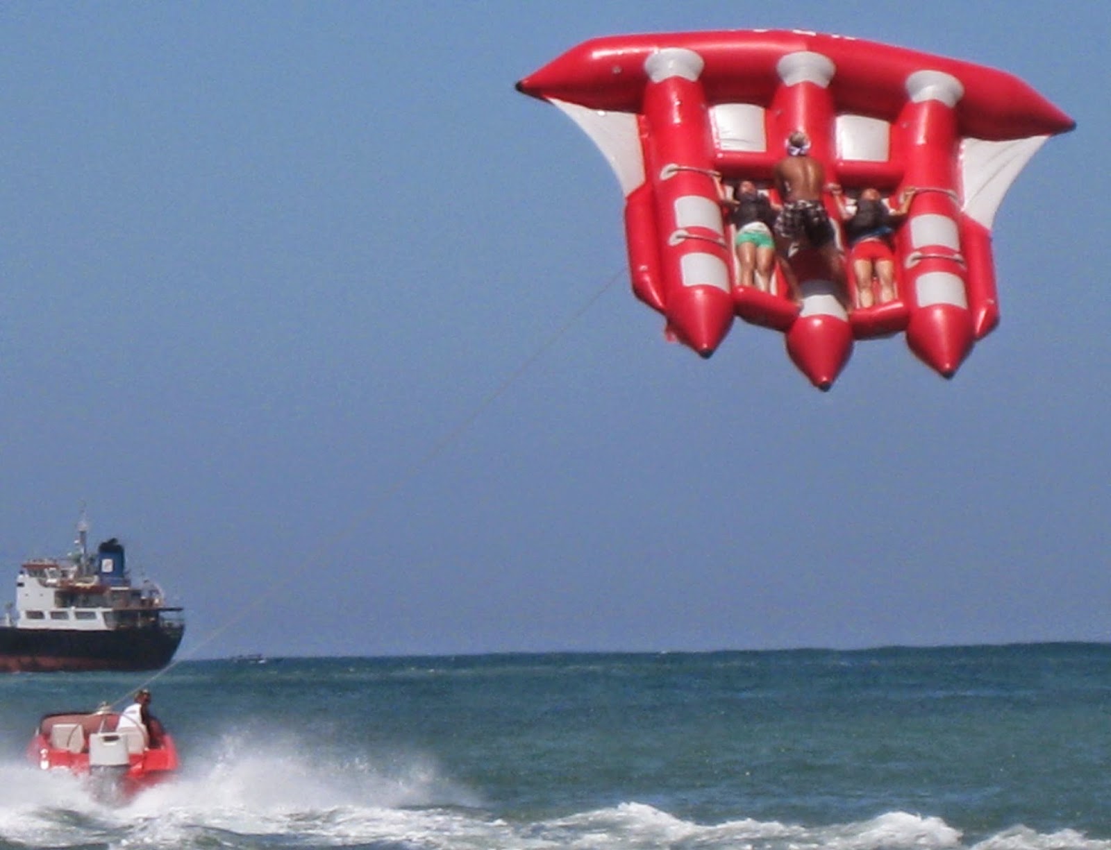 Pariwisata Bali: Tanjung Benoa Pusat Wisata Air di Bali