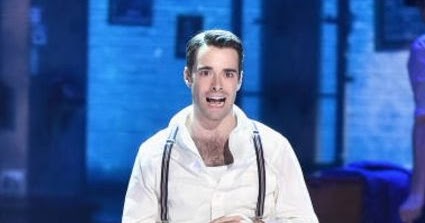 Favorite Hunks & Other Things: Cott in the Act!