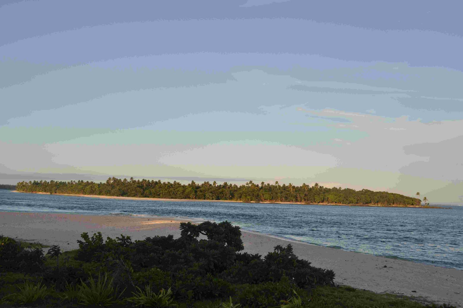 The Quirke Tribe: Matafonua Lodge - Foa Island - Ha'apai