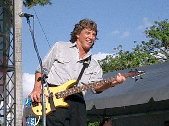 ΠΟΙΟΣ (ΑΡΑΓΕ ΝΑ) ΘΥΜΑΤΑΙ ΤΟΝ ROB GRILL ("ROCK SUGAR") | The Classic ...