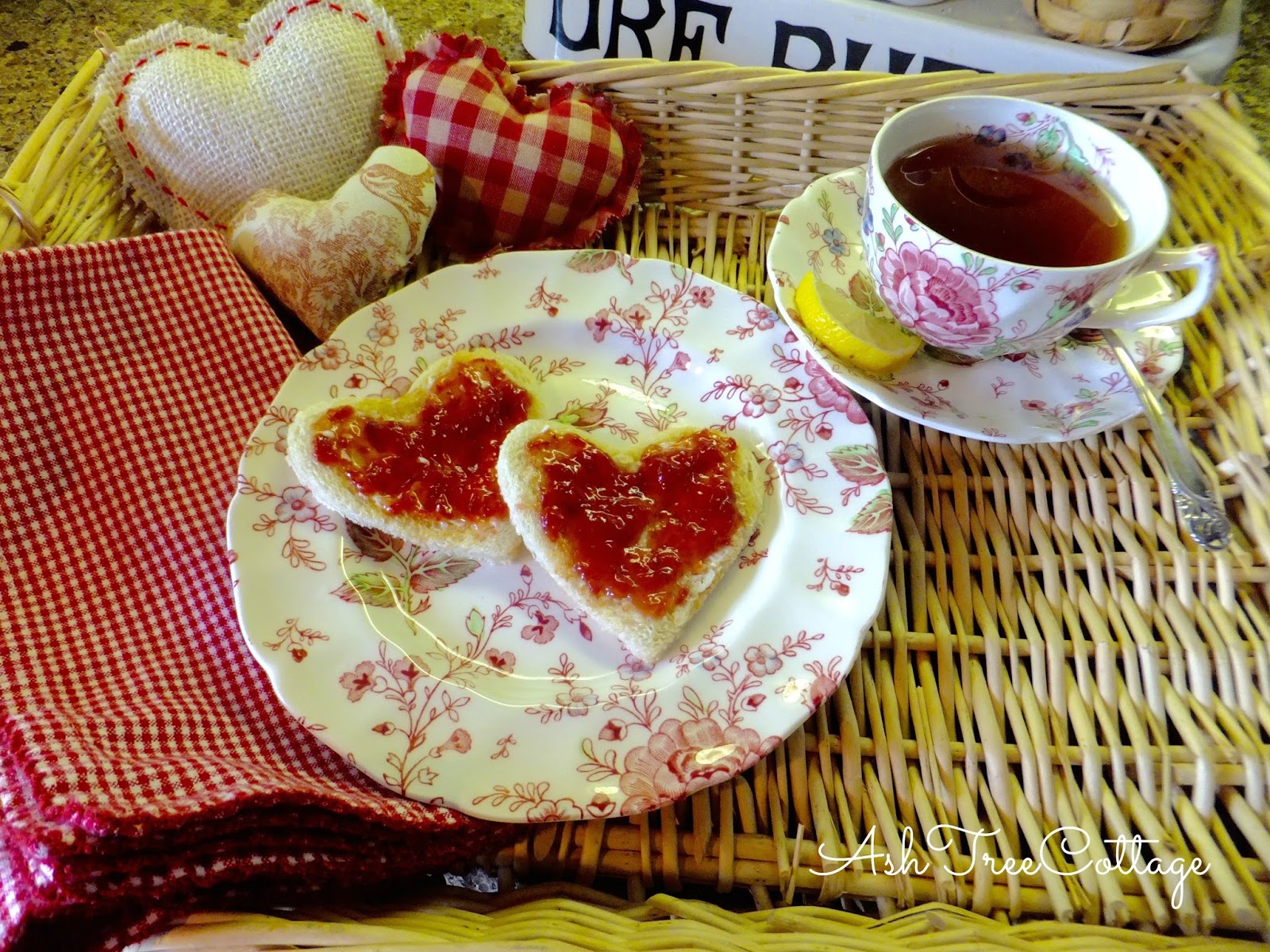 Ash Tree Cottage: Tea and Heart Shaped Toast