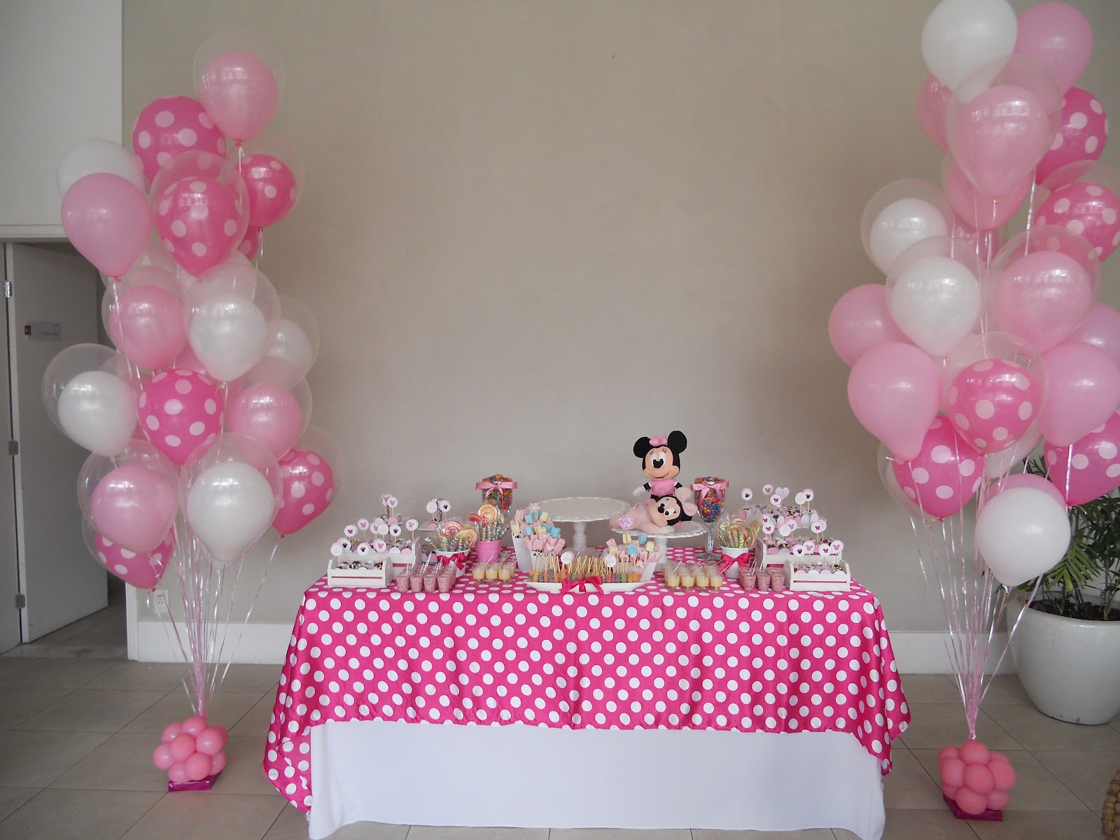 Comidinhas Especiais: Festa infantil: Minnie