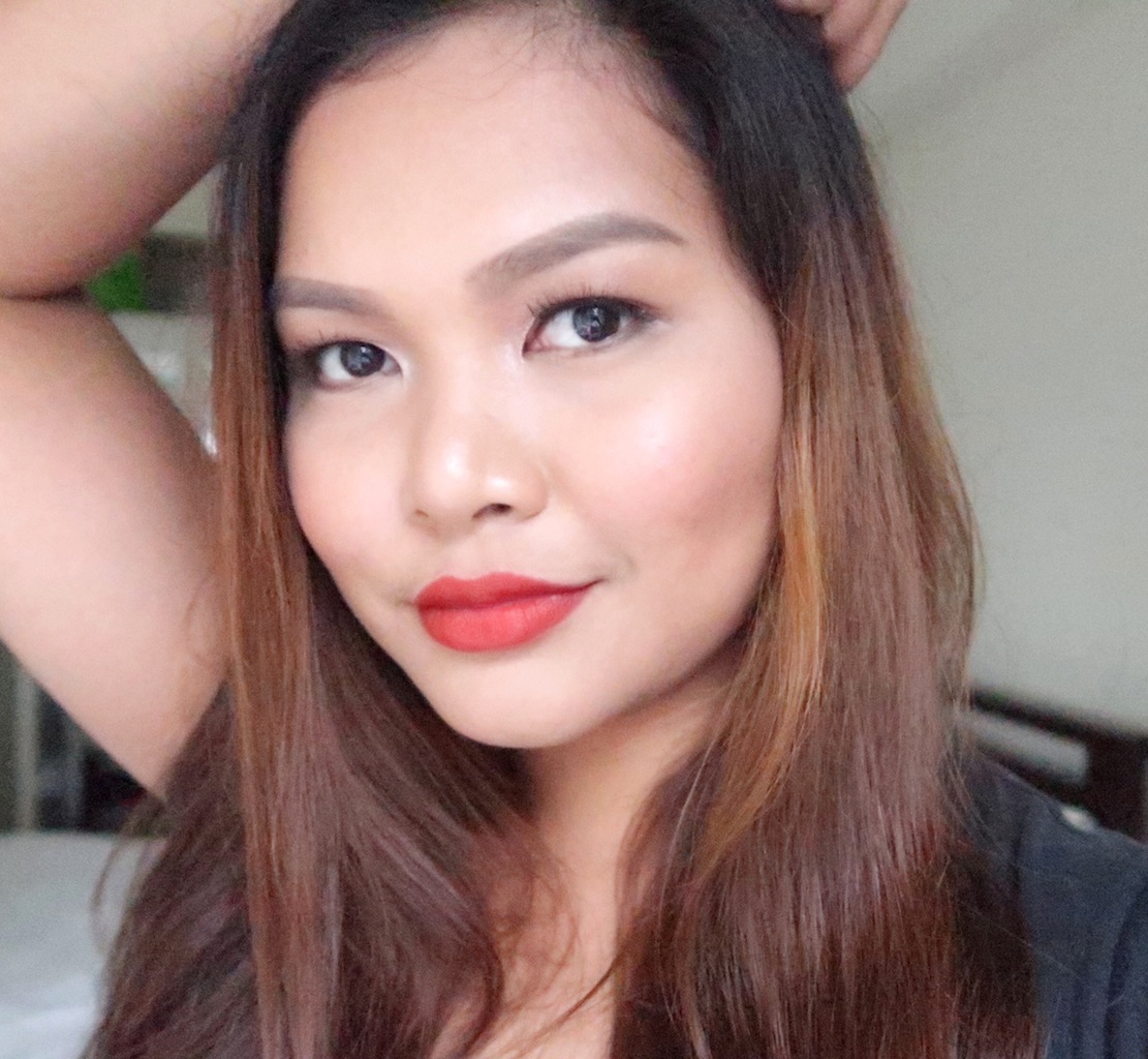 Sunnies Face Fluff Matte Lipstick: Complete Swatches + Review