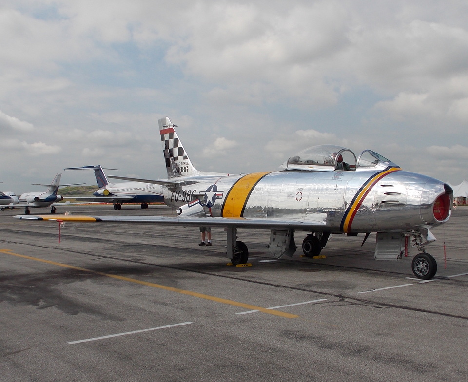 Lagniappe's Lair: F-86 at the Airshow