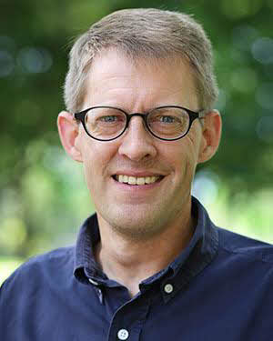 Southern Gal Loves to Read: Engaging and informative -- The Amish