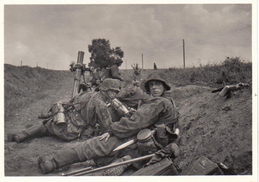 das Dschunke Jabo: Every German soldier was a goose-stepping Nazi SS ...