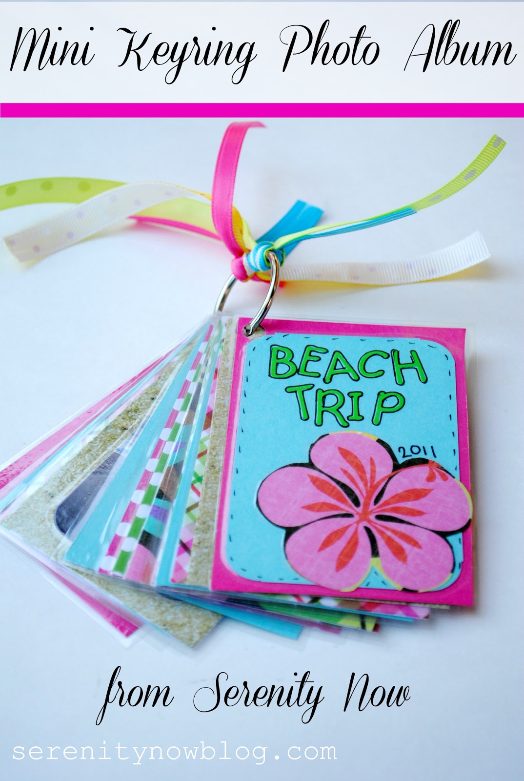 Serenity Now: Mini Keyring Photo Album (Display Your Photos)