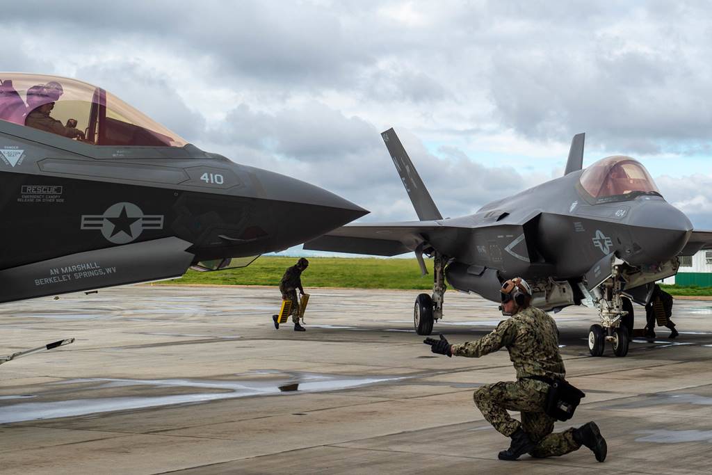 US Navy F-35C achieves Initial Operational Capability - IOC - Blog ...