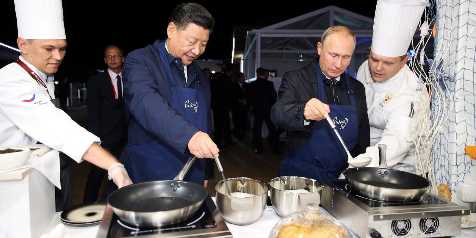 Photos: Vladimir Putin As Well As Eleven Jinping Made Russian Pancakes ...