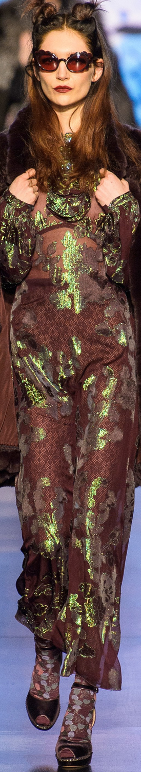 LOOKandLOVEwithLOLO: Fall/Winter 2017 RTW featuring Highlights from ...