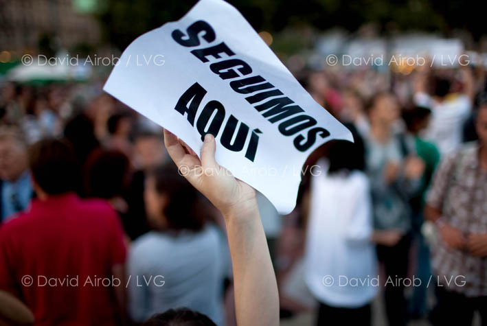 THE W SIDE: Plaza Catalunya, seguimos aquí.