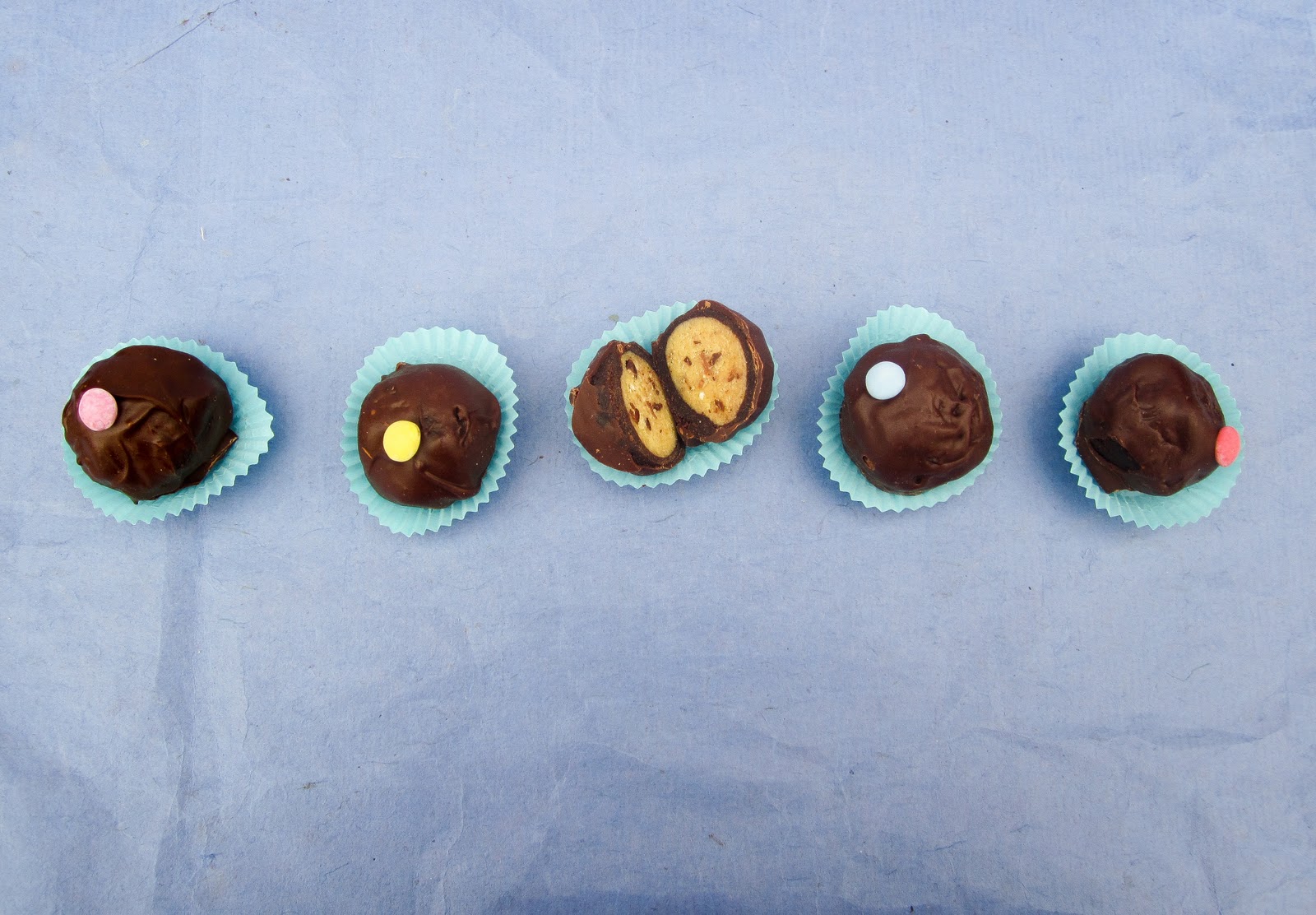 Cookie Dough Cake Balls - Izy Hossack - Top With Cinnamon