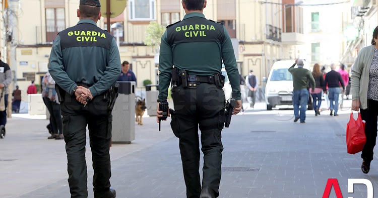 La Guardia Civil y la Policía Local detienen a un hombre por un intento de robo con intimidación ...