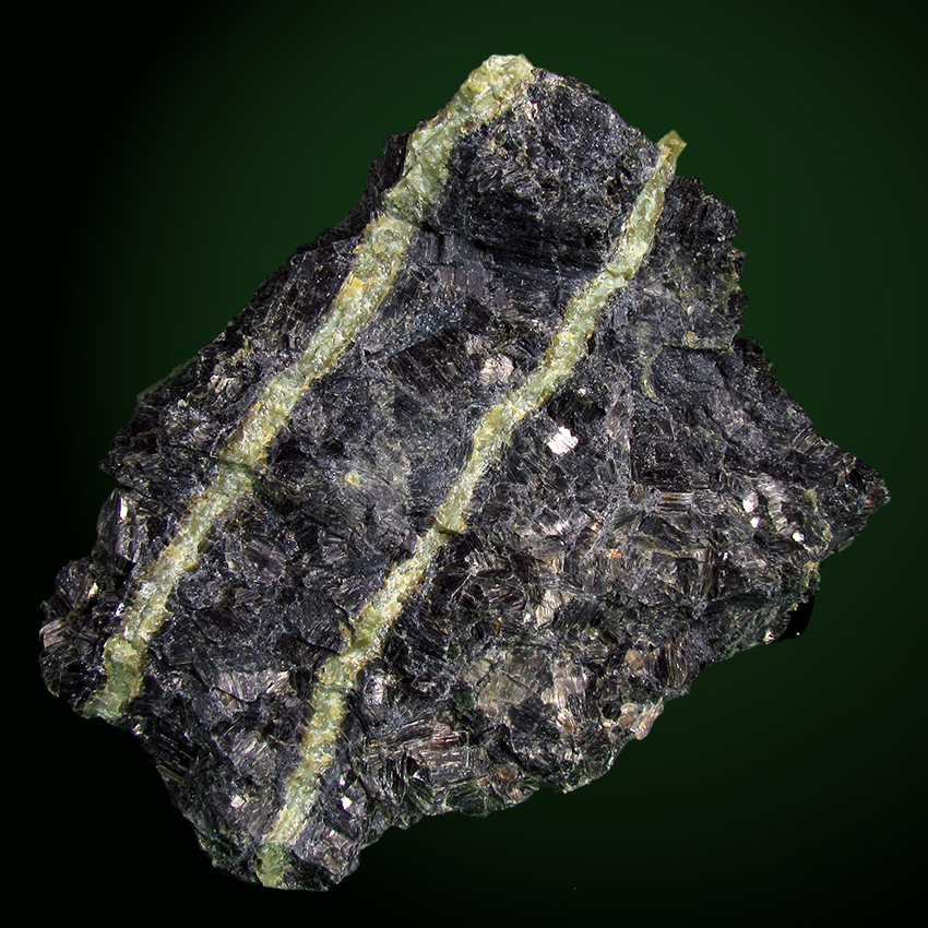 Les minéraux - Québec: Asbestos - Pyroxène