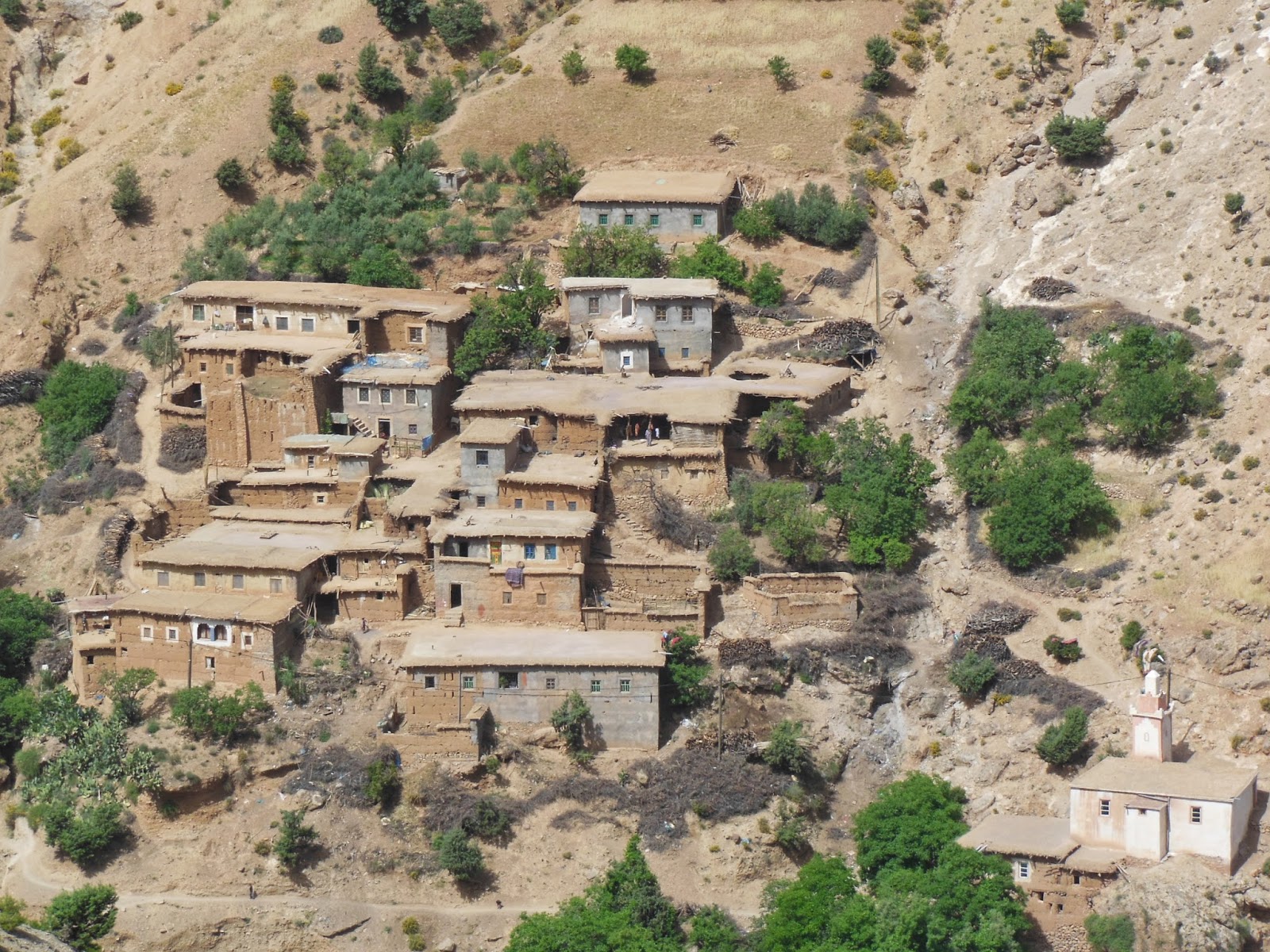 Voyages au Maroc: AGOUTI - AZILAL
