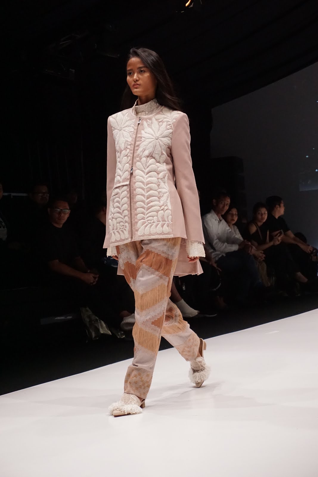 [Fashion]: JFW 2018 Show Recap - Stevie Wong