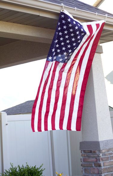 do it yourself divas: DIY: How to Hang the Flag this Fourth of July