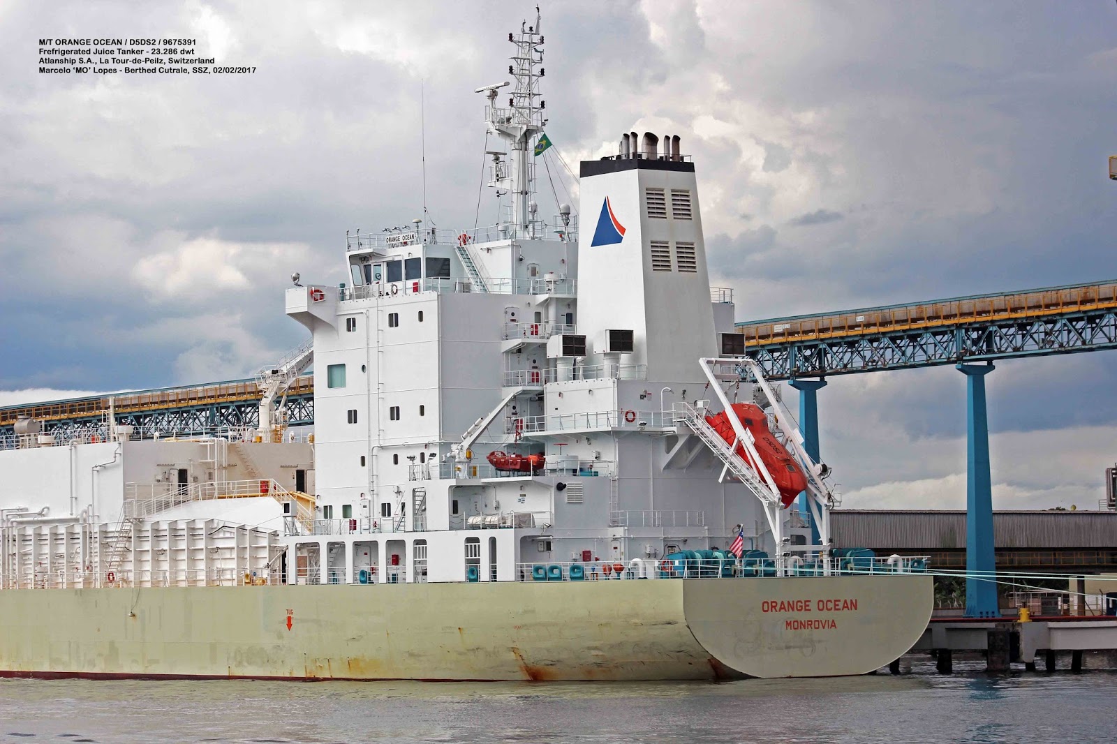 Santos Shiplovers: M/T Orange Ocean / D5DS2, Loading concentrated ...