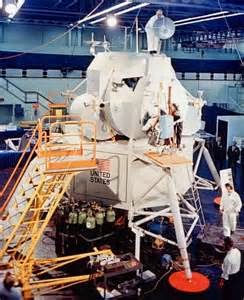 SpaceRubble: 50 Years Ago: Lunar Module Design Reaches Milestone