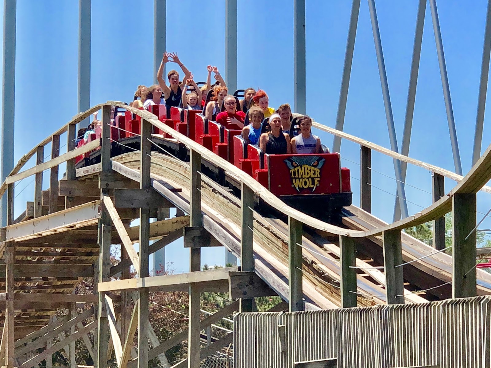 Worlds of Fun.Org: The New and Improved Timber Wolf: A Review