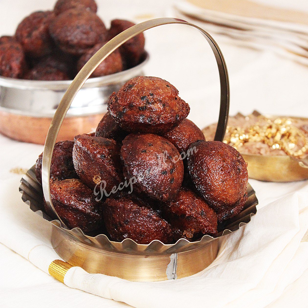 Kerala Unniyappam | Neyyappam - Vishu Special Sweets