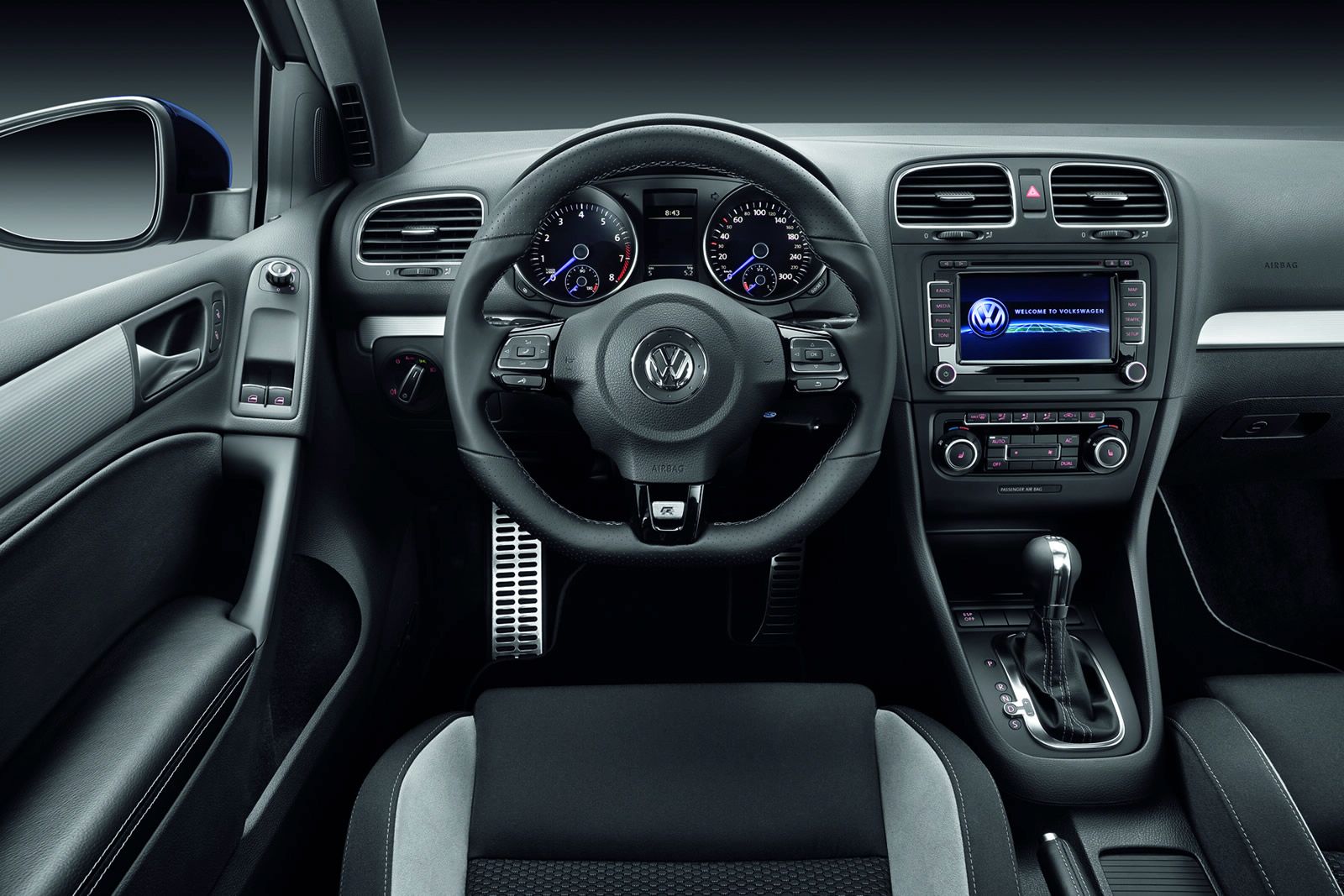People's Car - Volkswagen : People's Car - Volkswagen Golf 6 (2008-2012)