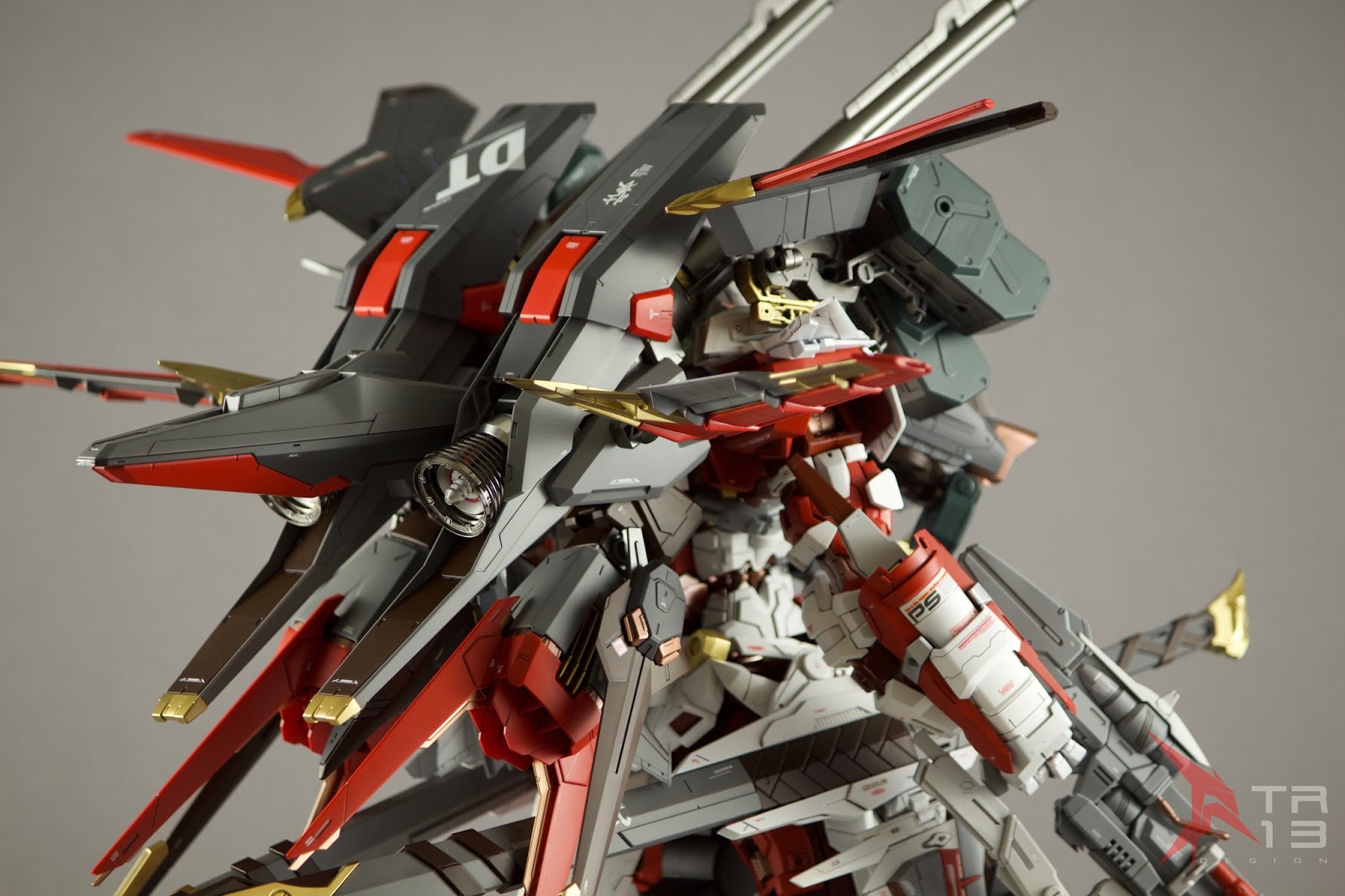 Custom Build: PG 1/60 Gundam Astray Red Frame "Raizen" Full Armour Mode