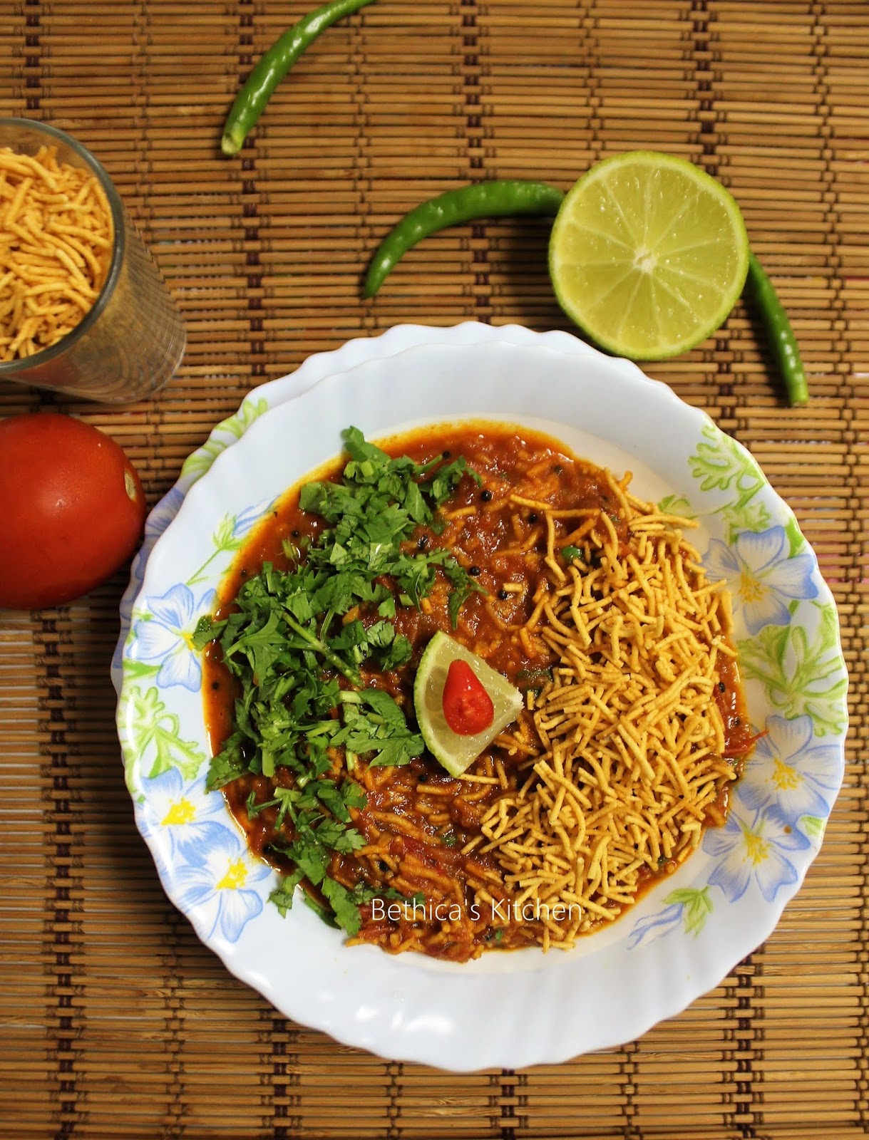 Bethica's Kitchen Flavours: Sev Tameta Nu Shaak (Tomato-Sev Curry ...