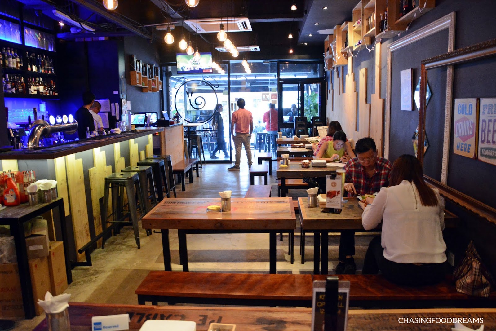 CHASING FOOD DREAMS: Piggy Tail @ Bangsar Baru