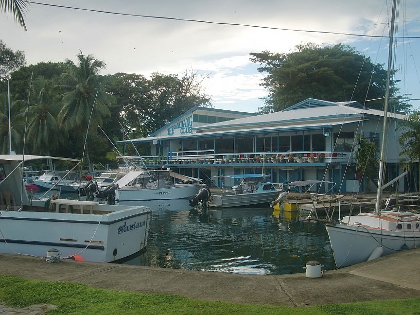 Harlequin Cruising Blog: Hermit Islands - Madang
