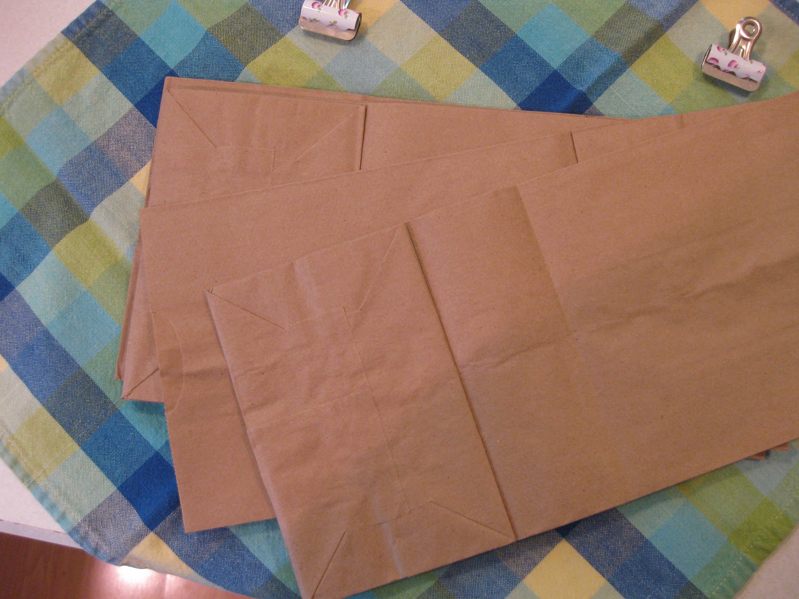 Of Sage and Sepia: How to Make a Paperbag Memory Book