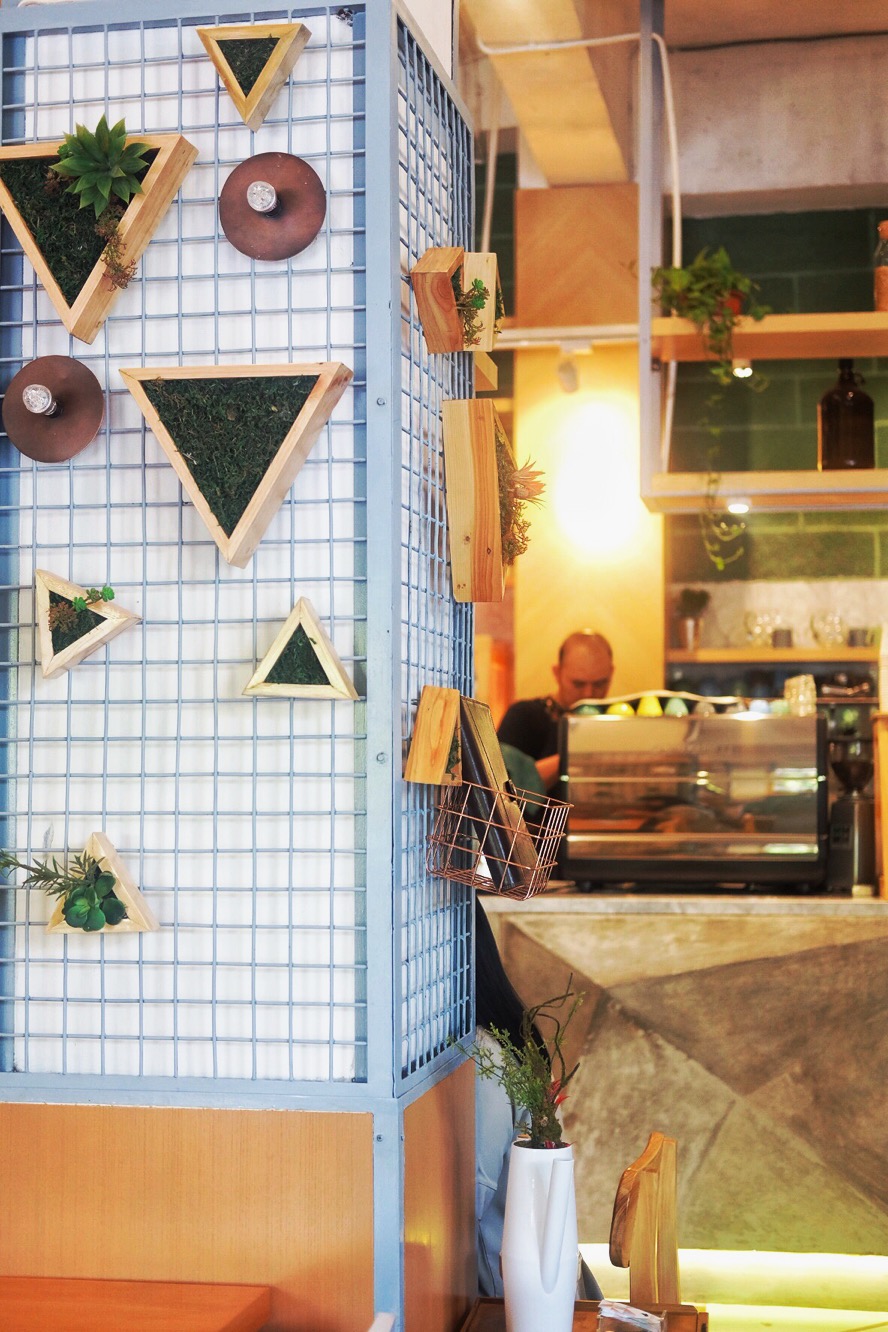 Ivy's Life: MAPLE & OAK MENTENG JAKARTA