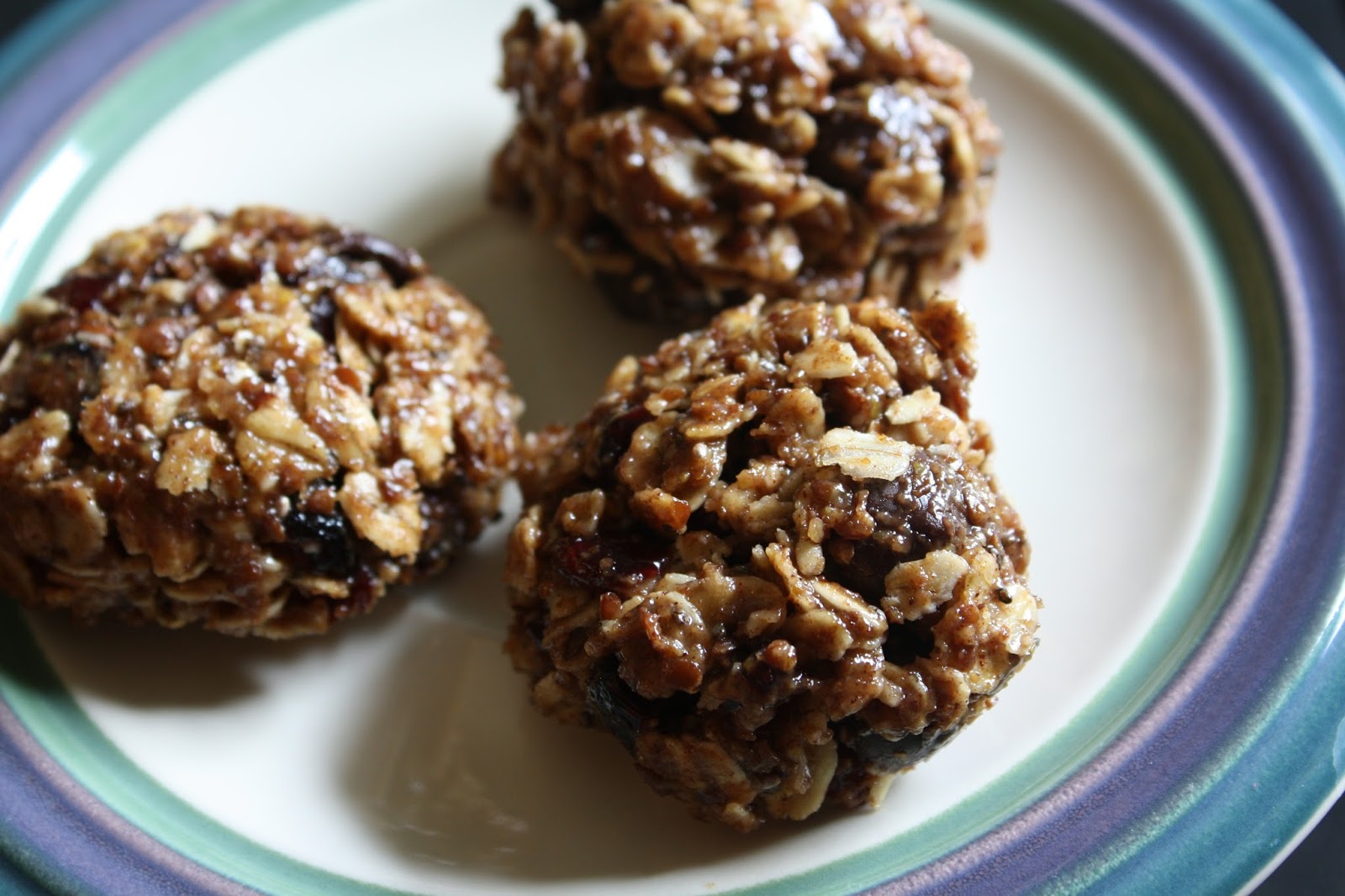 The Percolator: Dark Chocolate, Almond Bites