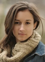 VampireSisters.DieVampirschwestern: laura roge