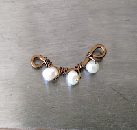 Blue Forest Jewellery's blog: Handmade Monday: Weaving wire tutorial