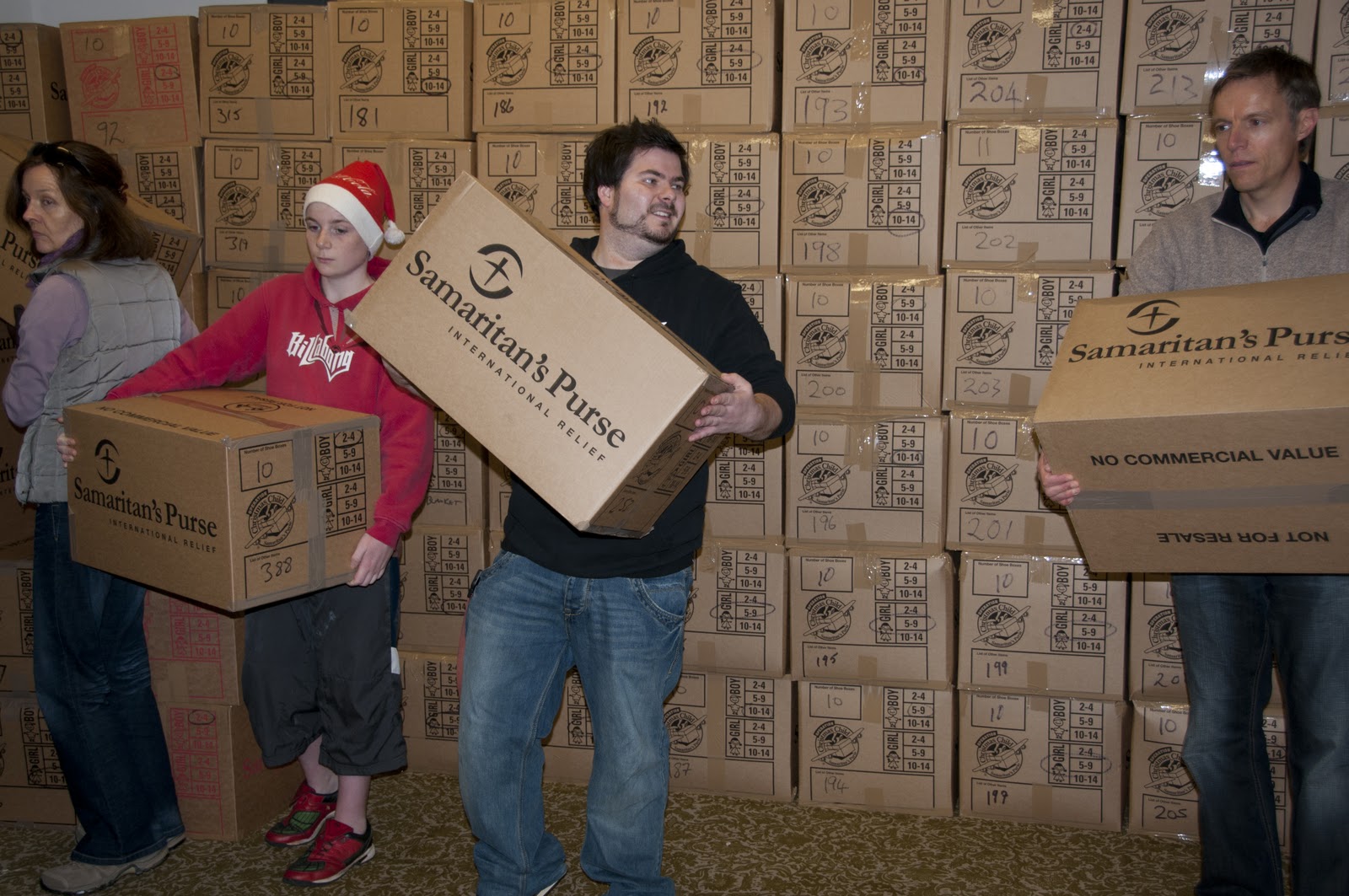Photobrook Photography: Samaritans Purse, Operation Chrstmas Child