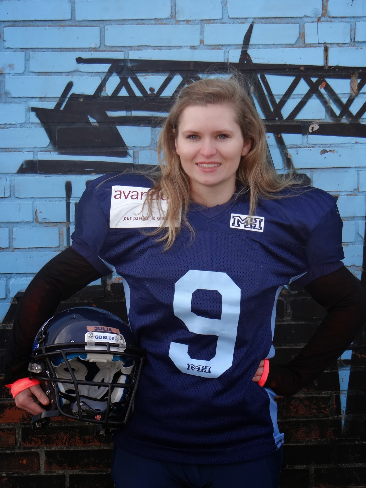 Inside the devilyns: #9 Julia Meier