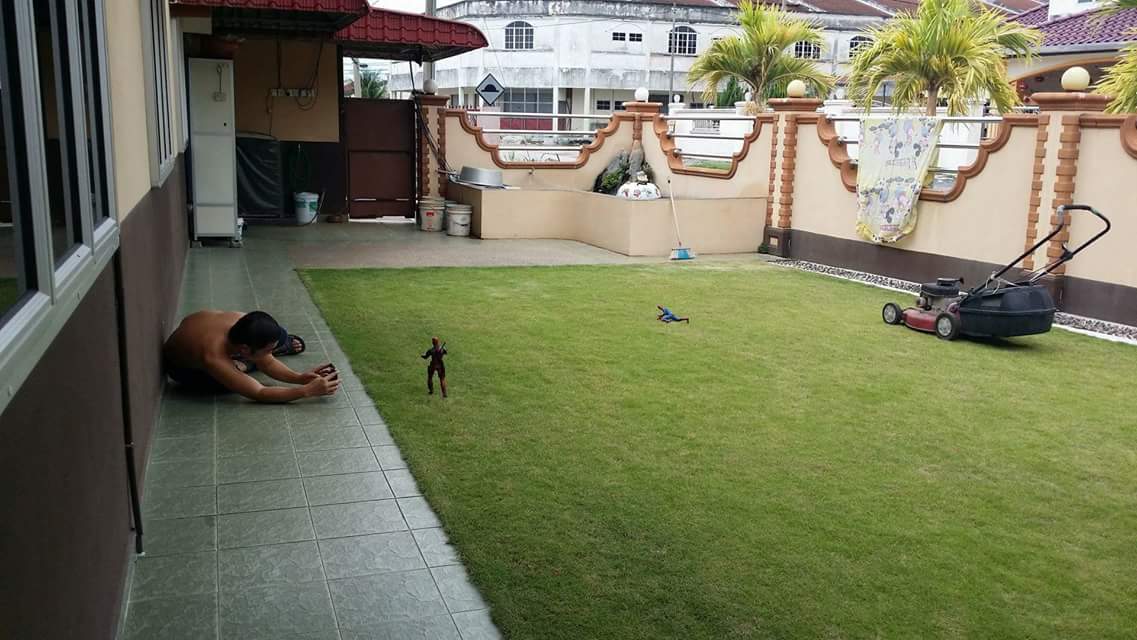 AZLAN RUMADI: FORCED PERSPECTIVE PHOTOGRAPHY YANG GEMPAK DARI ...