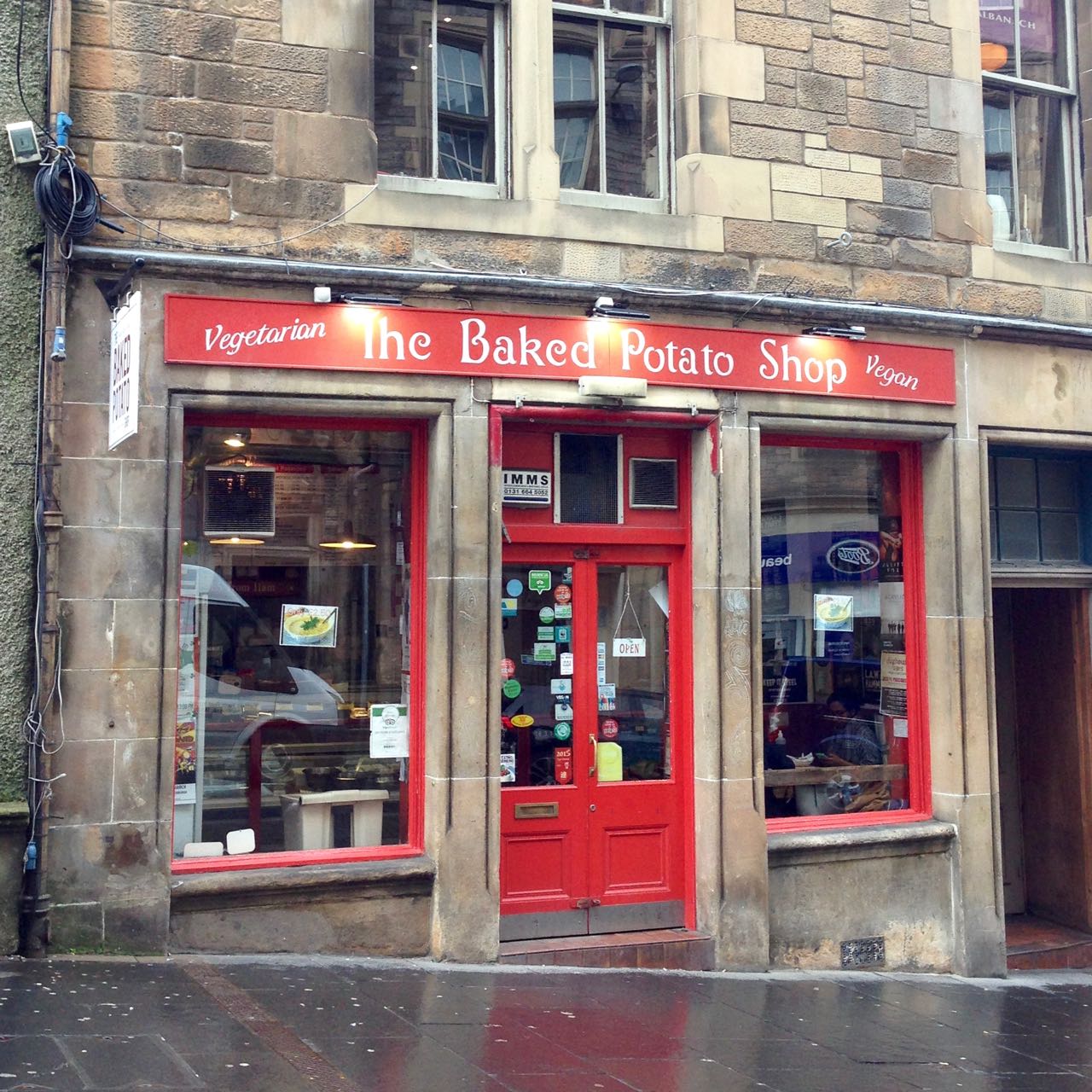 Green Gourmet Giraffe: Edinburgh legend: The Baked Potato Shop