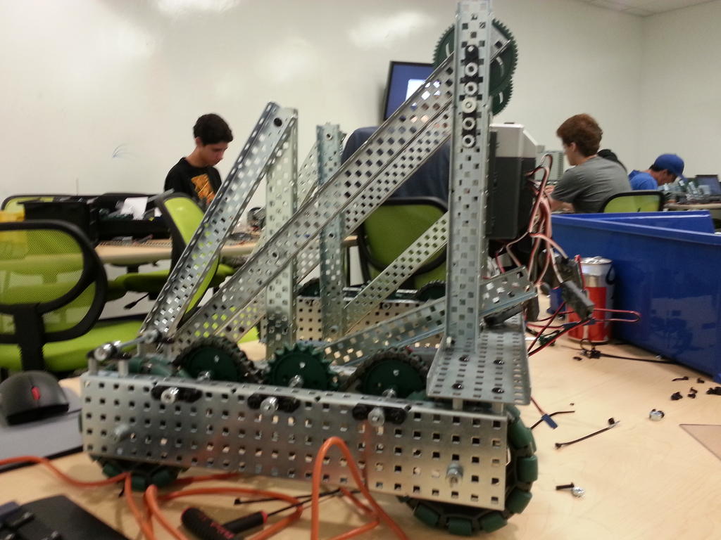 COOL ASIAN KIDS: High School Robotics