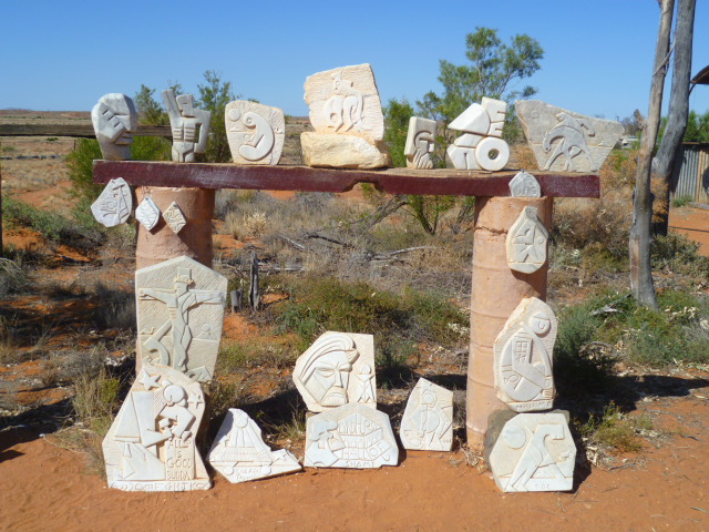 Whereiswitchwae?: Talc Alf on outskirts of Lyndhurst