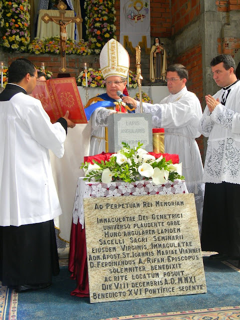 RORATE CÆLI: Campos: Cornerstone blessing and First Mass in new ...