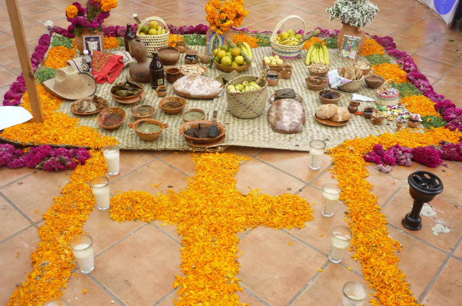 veracruzIntercultural.com: MUESTRA DE ALTARES " DÍA DE MUERTOS 2011 ...