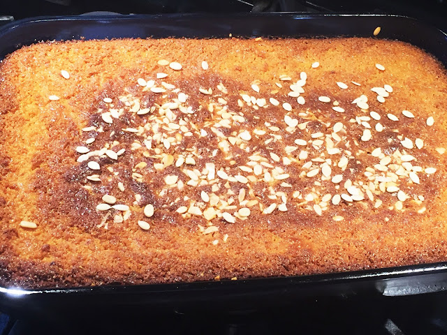 Dum Ka Rote Halwa (Baked Semolina Pudding)