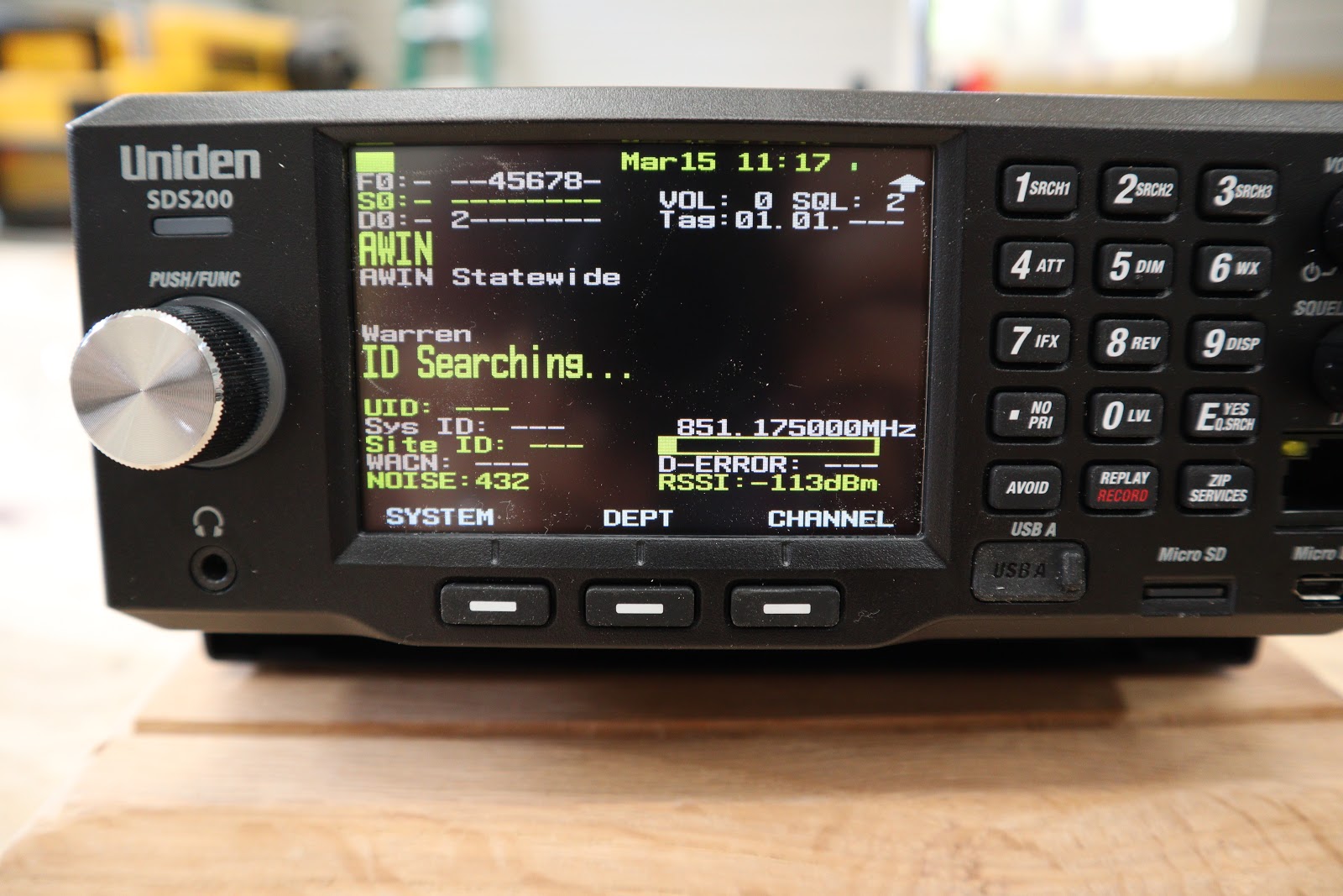 Monitoring Reviews: Uniden SDS200 Review