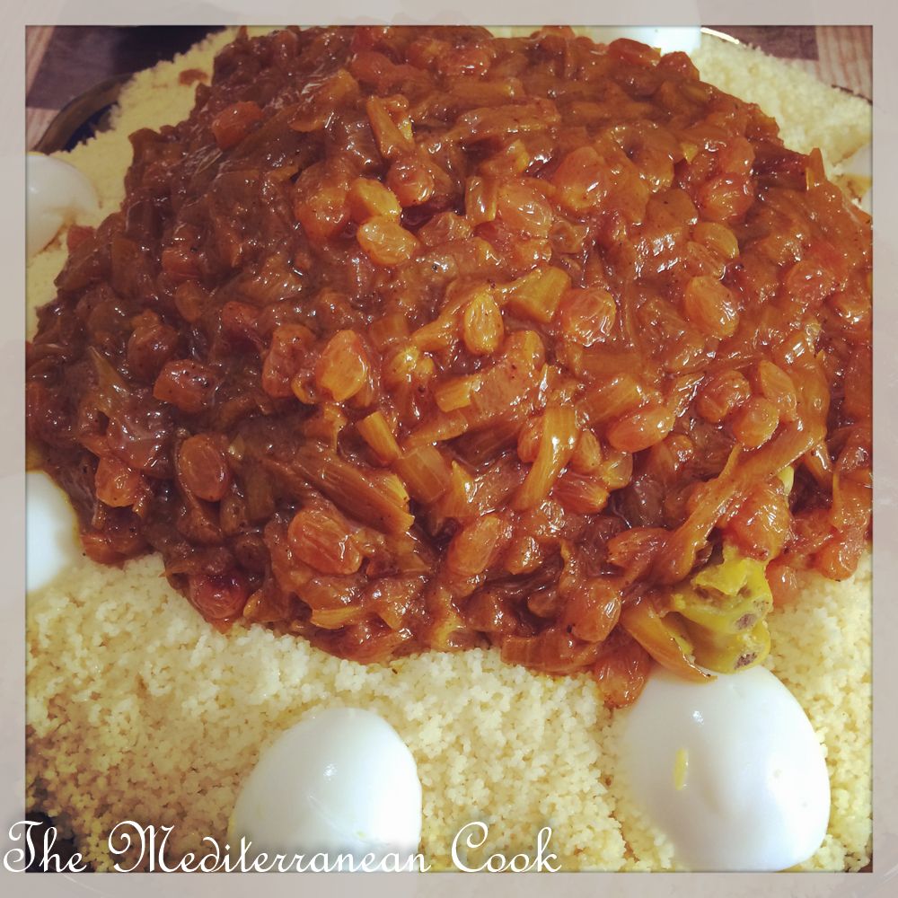 Moroccan Couscous With Caramelized Onions and Raisins ( T'faya ) - The ...