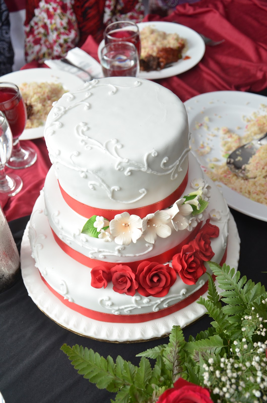 Wonderful Touch By Dill Cakes: Ceria dalam tema merah putih