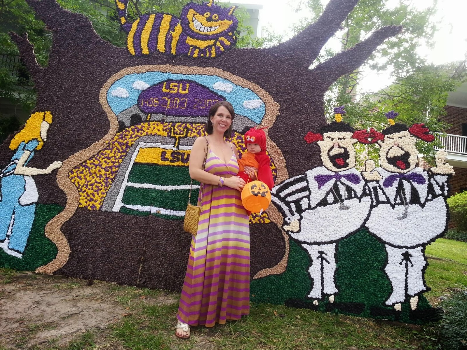 Dee's Adventures: Trick or Treating on LSU Sorority Row